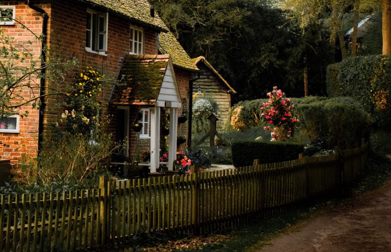 What is Cottagecore? - Raisenne® Dough Riser - Reliaheat.com